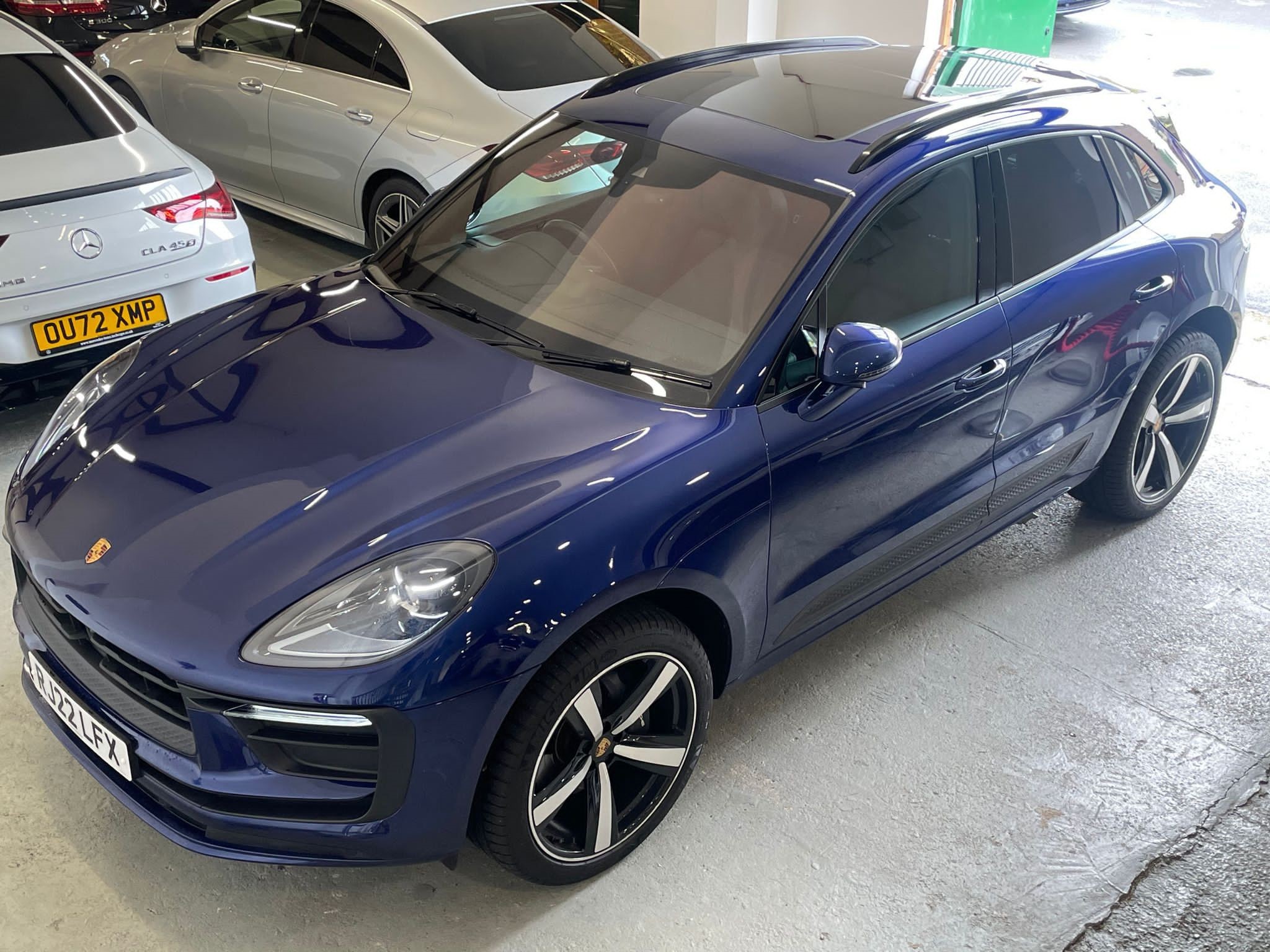 Porsche Macan - Supercar Platform